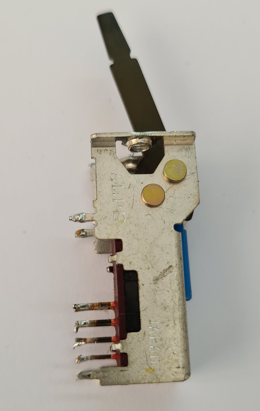 Tascam M-520 2 and 3 way switches – Tascam Ninja