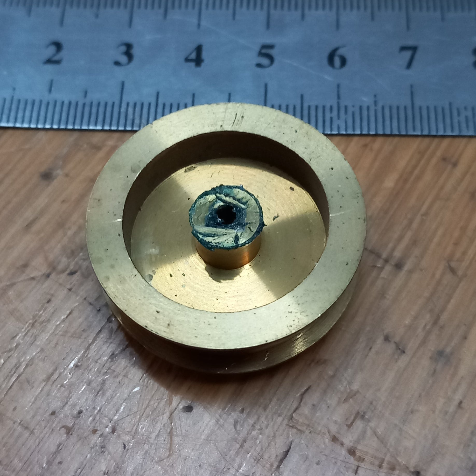 Fostex 250 capstan pulley – Tascam Ninja