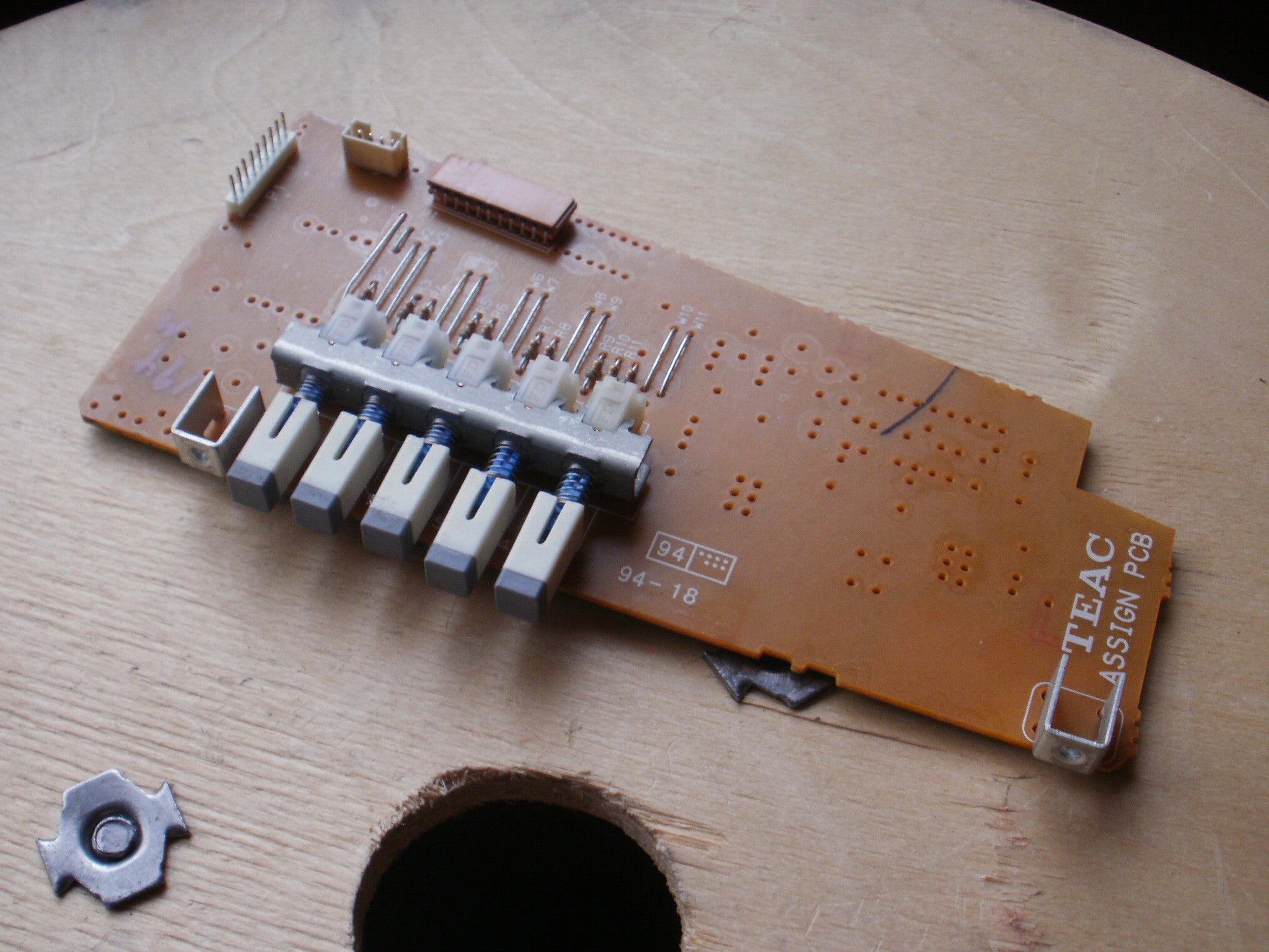 Tascam M2600 Teac assign pcb 91551282 01 or -00 – Tascam Ninja